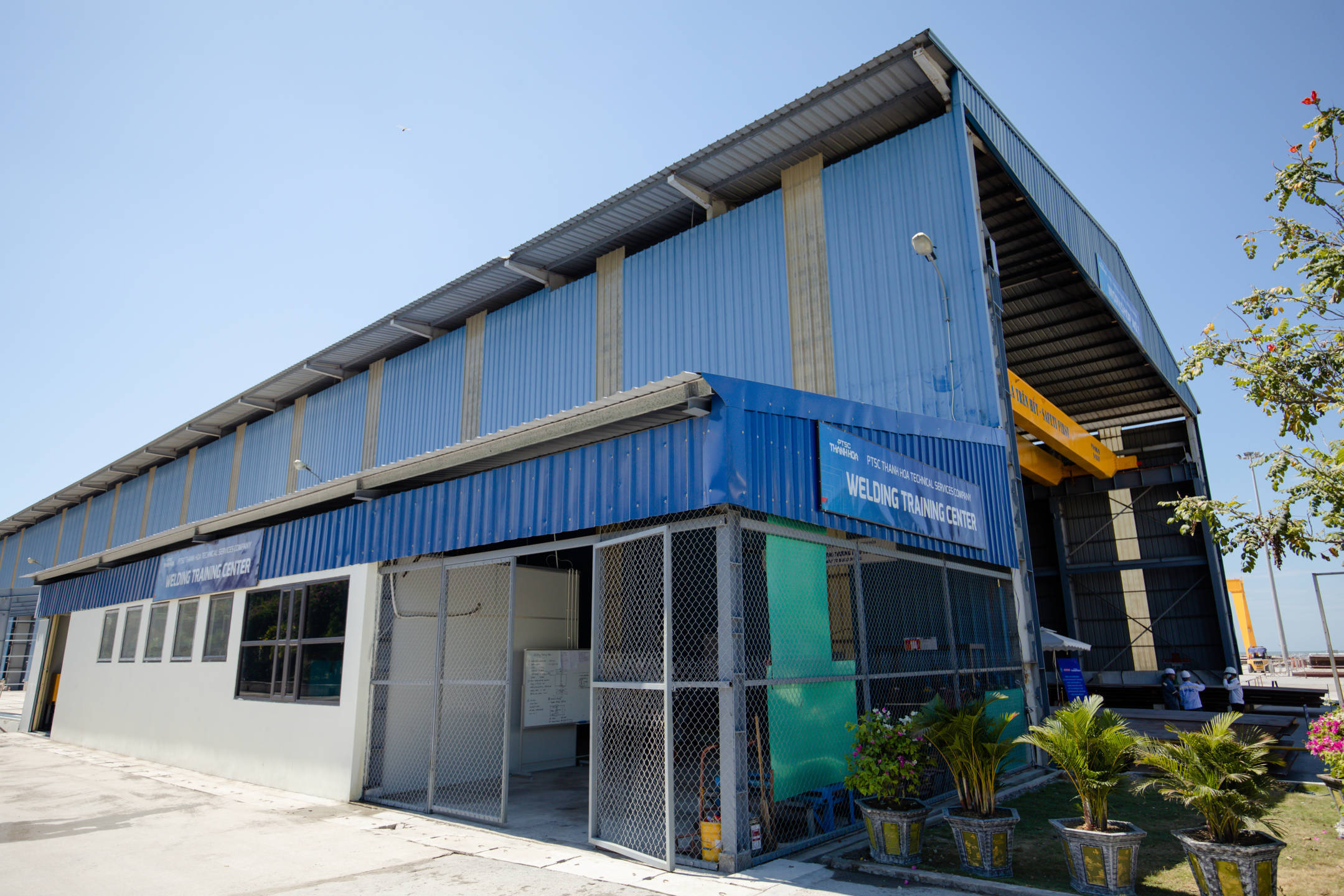 PTSC Thanh Hóa tổ chức Lễ First Cut gói thầu Suction Bucket - Dự án CHW2204